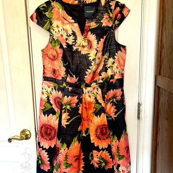 Modcloth | Dresses | Modcloth Tea Length Wedding Or Formal Dress With A ...